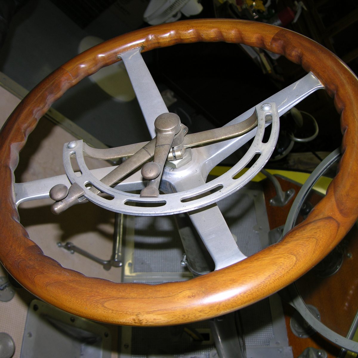 1914 STUTZ Bearcat original yellow steering wheel Geo snapshot