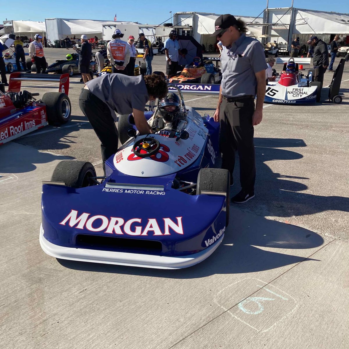 2022 10 21 10:25 am Circuit of the Americas Raceway Austin, TX JCB 1977 ...